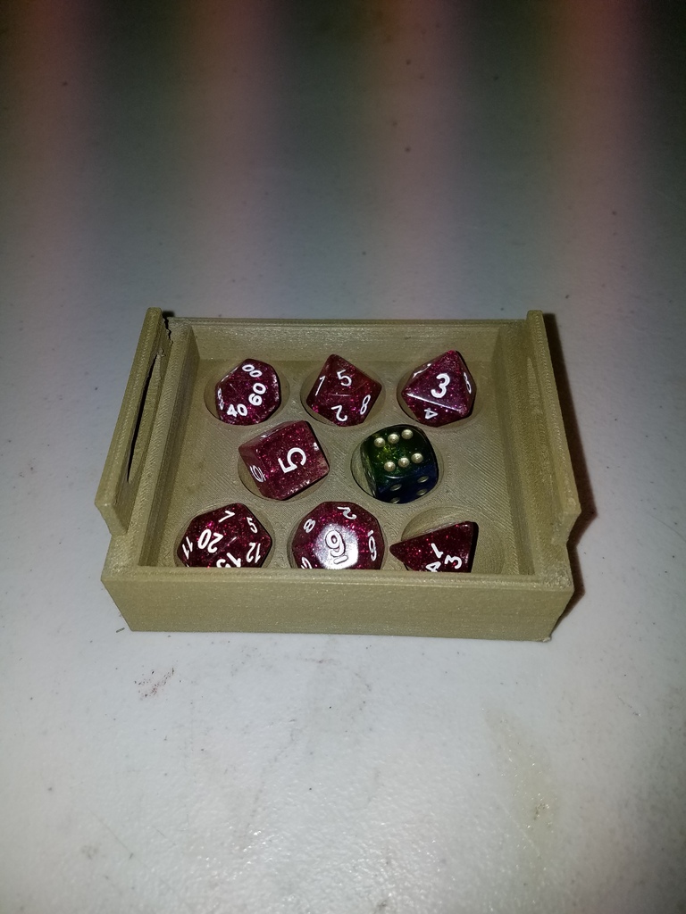 Free 3D file D20 Gaming Box 📦・3D print design to download・Cults