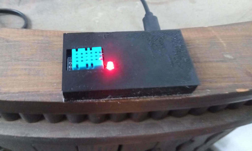 Free 3D file D1 mini DHTxx Case・Template to download and 3D print・Cults