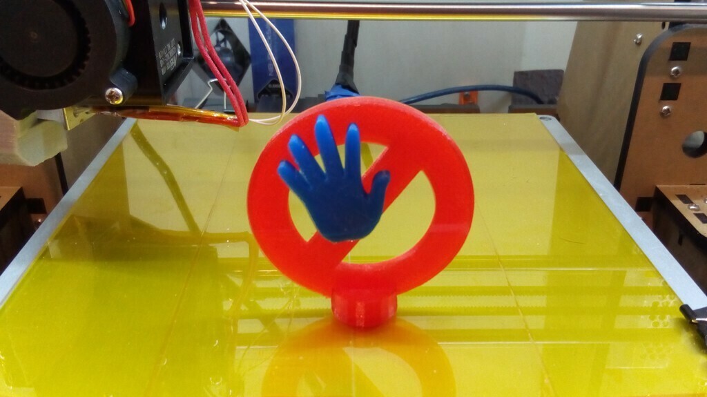 Free 3D file Don't touch!・3D print design to download・Cults
