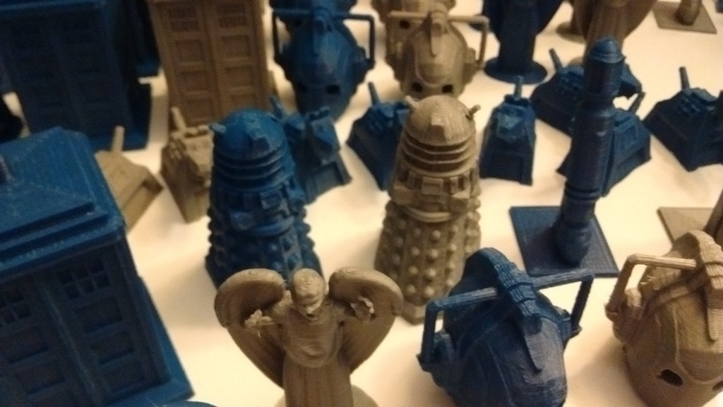 Free 3D file Doctor Who Chess Set・3D printable design to download・Cults