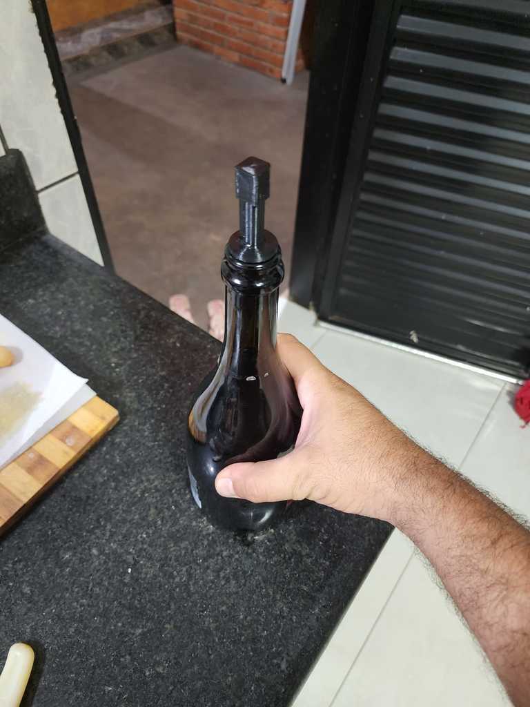 Free 3D file olive oil dispenser - dosador de azeite 🫒・3D printer ...