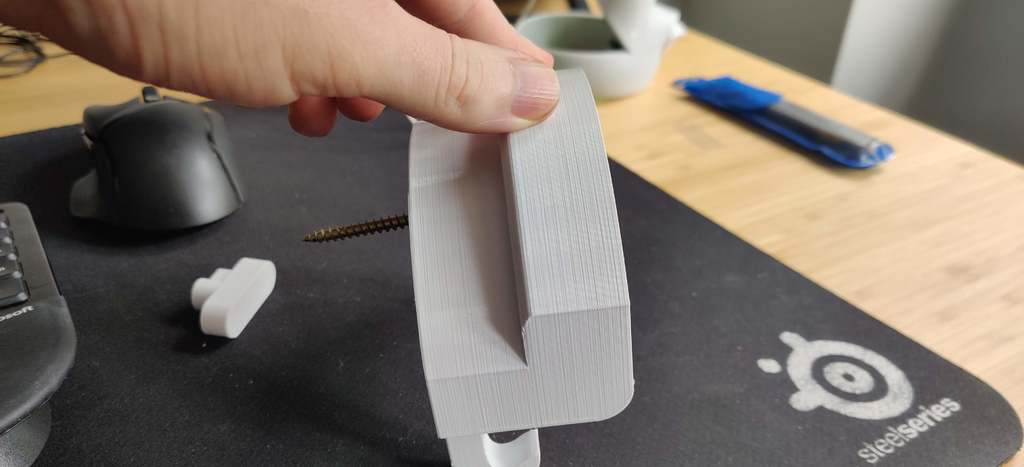 Free 3D file Oculus Quest 2 wall mount (invisible)・3D print design to download・Cults