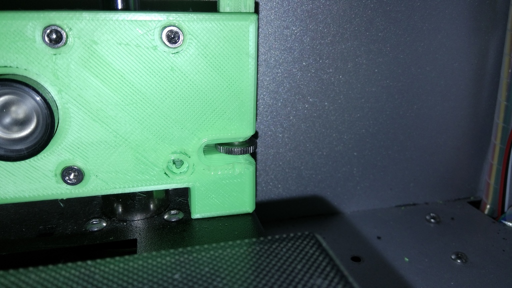 Free 3D file BIBO Pi Camera Mount with Adjustable Z Stop 📷・3D printer ...