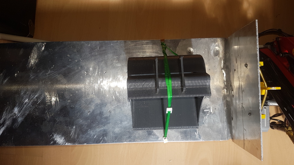 Free 3D file excavator bucket・3D printer model to download・Cults