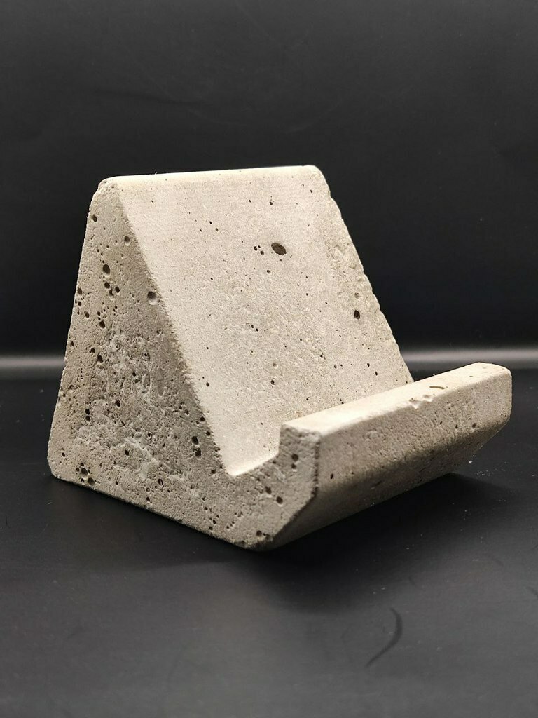 Free 3D file Concrete Phone Stand・Model to download and 3D print・Cults