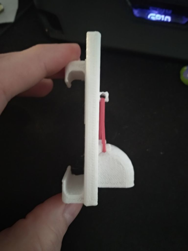 Fichier 3D gratuit Support de voiture pour SMARTphone・Plan pour ...