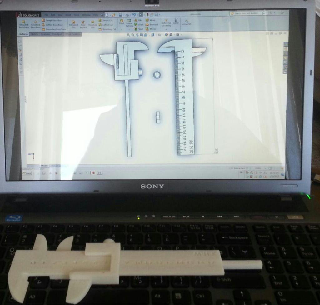 Free 3D file calipers coolis・Object to download and to 3D print・Cults