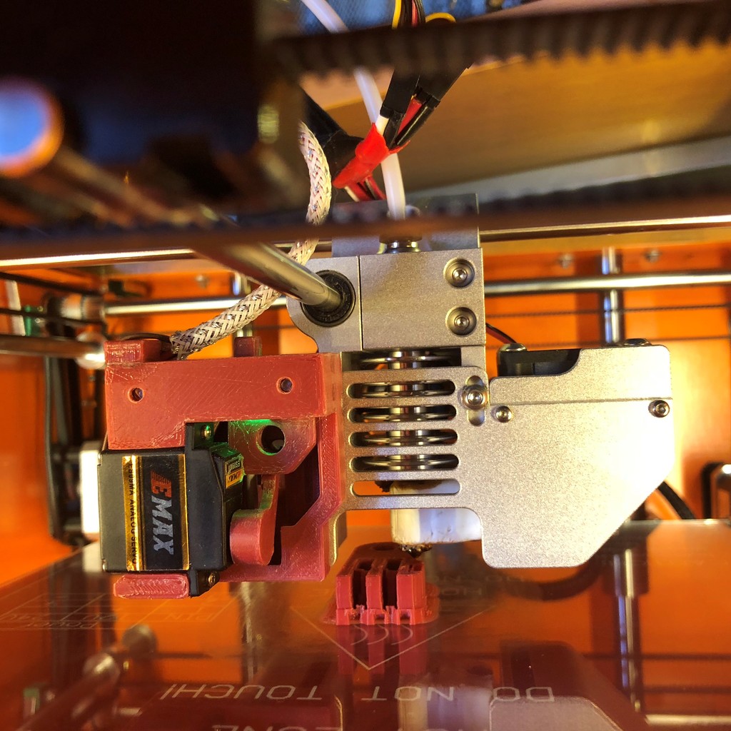 Free 3D file Compact servo auto level with optical sensor 🎚️・3D printer ...