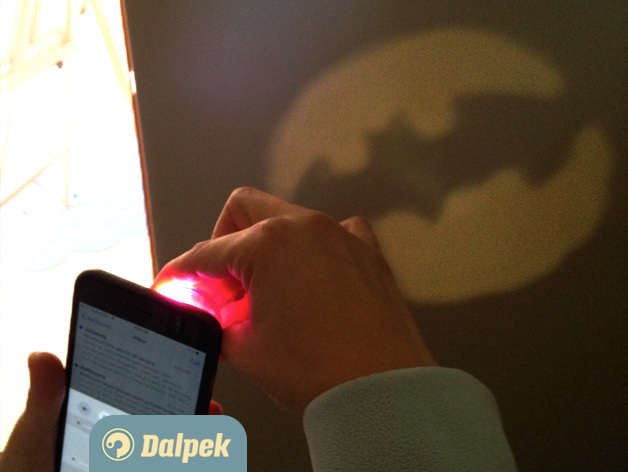 Free 3D file Bat Signal for iPhone・3D printable design to download・Cults
