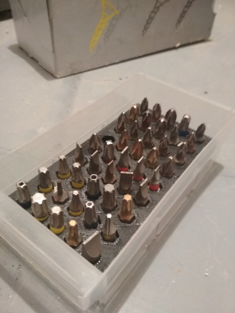 Free 3D file Bit Organizer・3D printing template to download・Cults