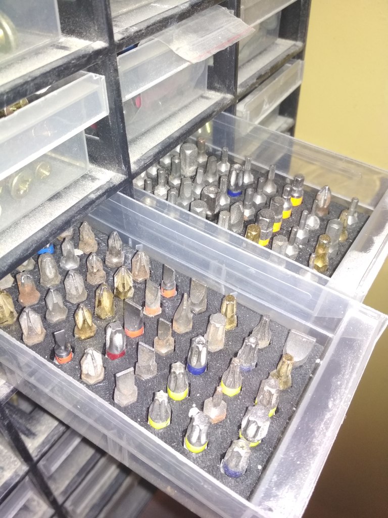 Free 3D file Bit Organizer・3D printing template to download・Cults