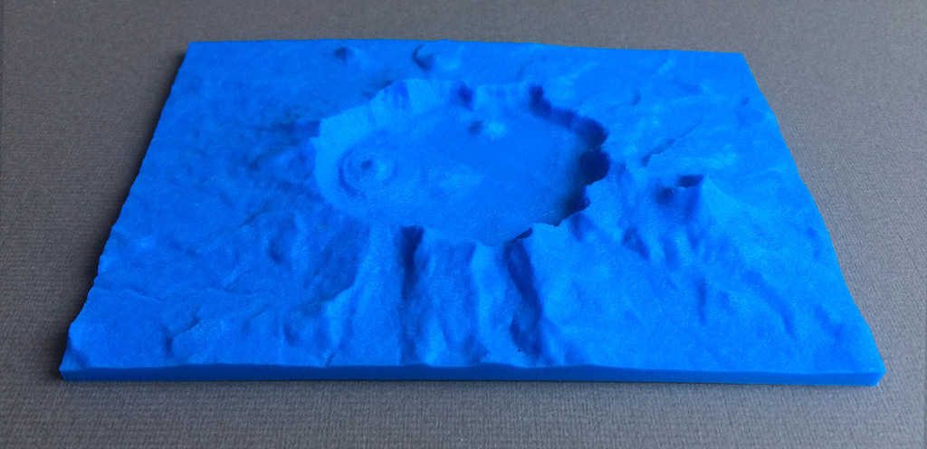 Free 3D file Crater Lake, Oregon - with lake-bed・3D printing design to ...