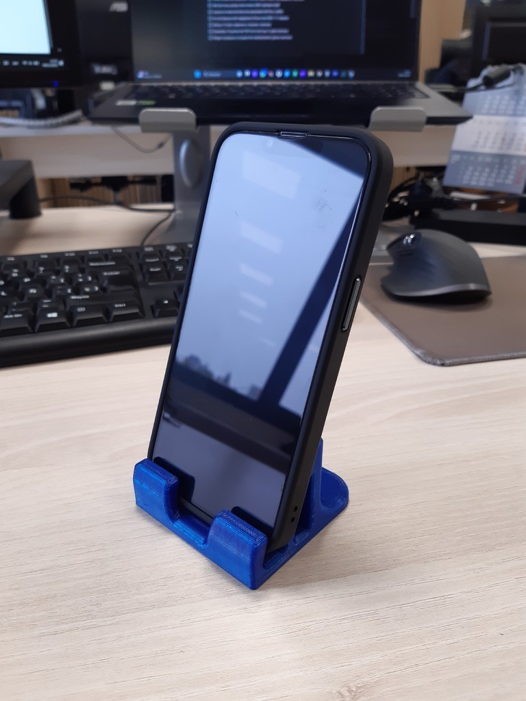 Free 3D file Office stand from Iphone 10 to 15・3D printer model to ...