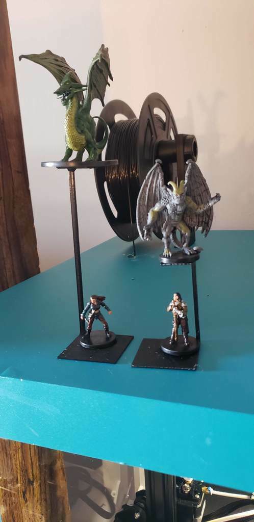 Free 3D file Miniature Riser (No Supports, One Piece)・3D printing idea ...