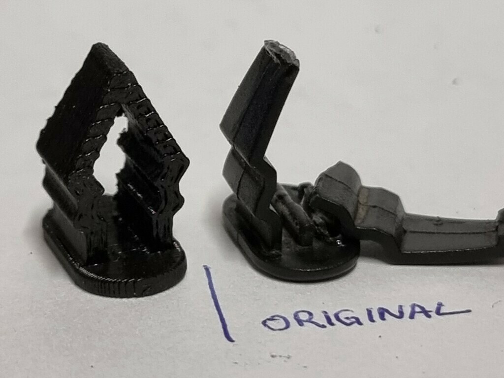 Free 3D file door strip clip・Template to download and 3D print・Cults