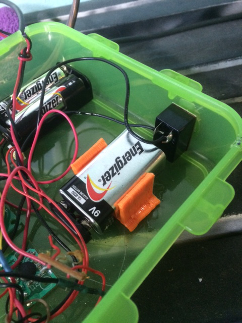 Free 3D file 9 volt battery clip・3D printing model to download・Cults