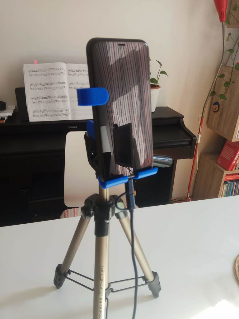 Free 3D file Awesome Phone Stand Tripod Compatible・3D printer model to ...