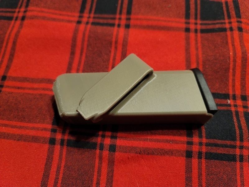 Free 3D file 9mm Spare Magazine Carriers 🔫・3D printer design to ...