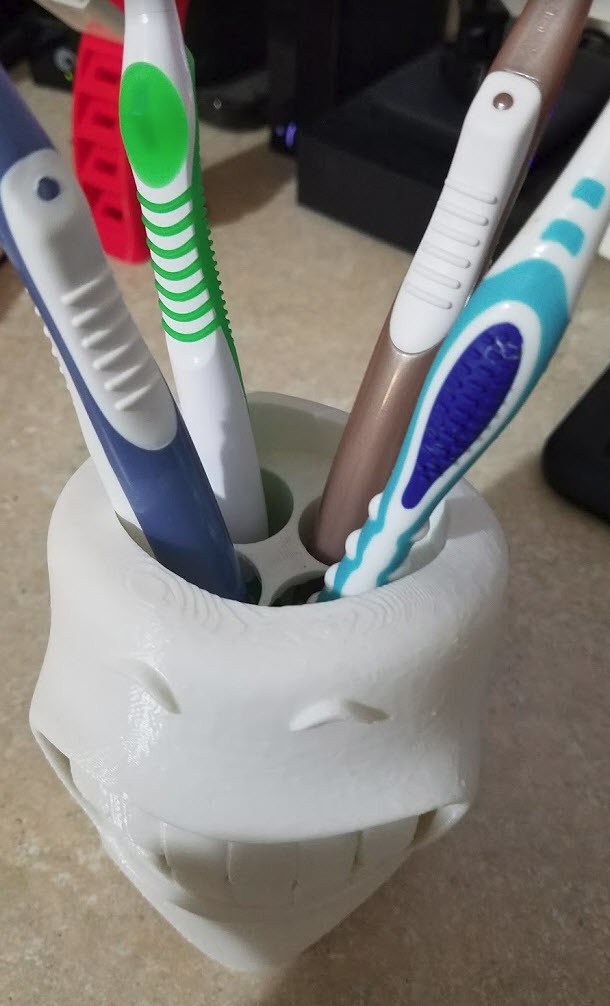 Free 3D file Smiling Toothbrush Holder・3D print object to download・Cults