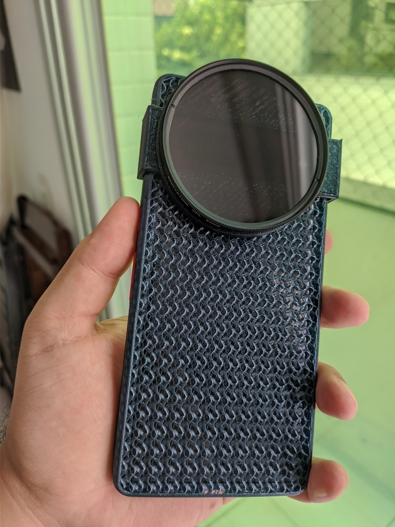 Free 3D file Pixel 7 Pro 67mm Camera Filter 📷・3D print model to ...