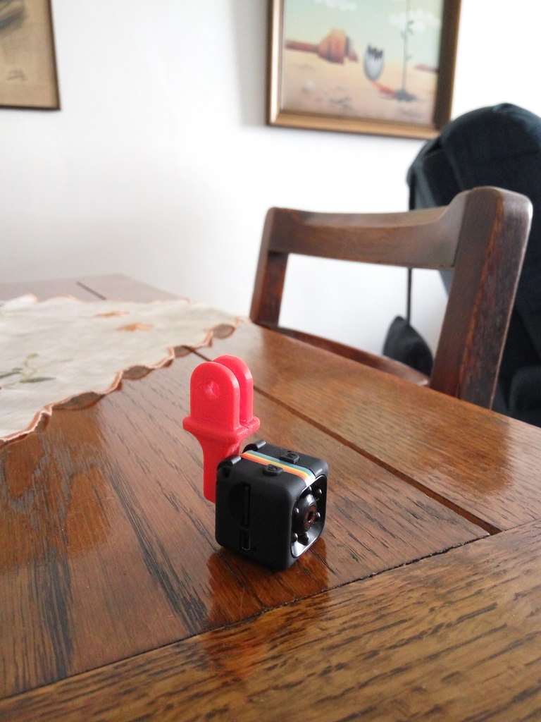 Free 3D file SQ11/SQ8 to GoPro adapter・3D print design to download・Cults