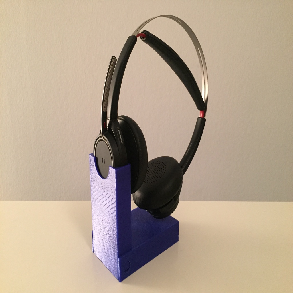 Free 3D file Plantronics Voyager Focus headset charging stand・3D ...