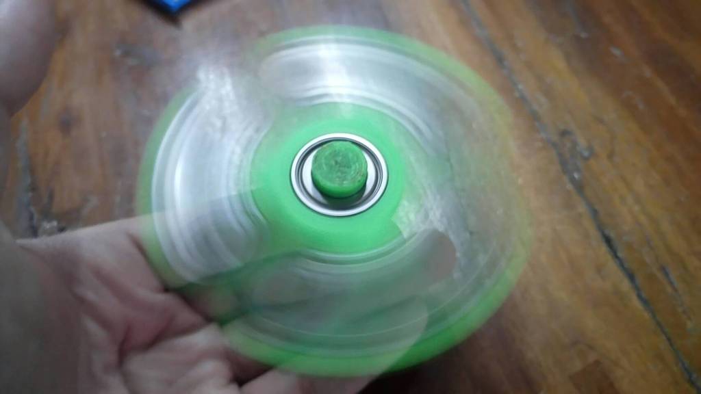 Free 3D file Tri-spinner (Fidget)・3D printer model to download・Cults