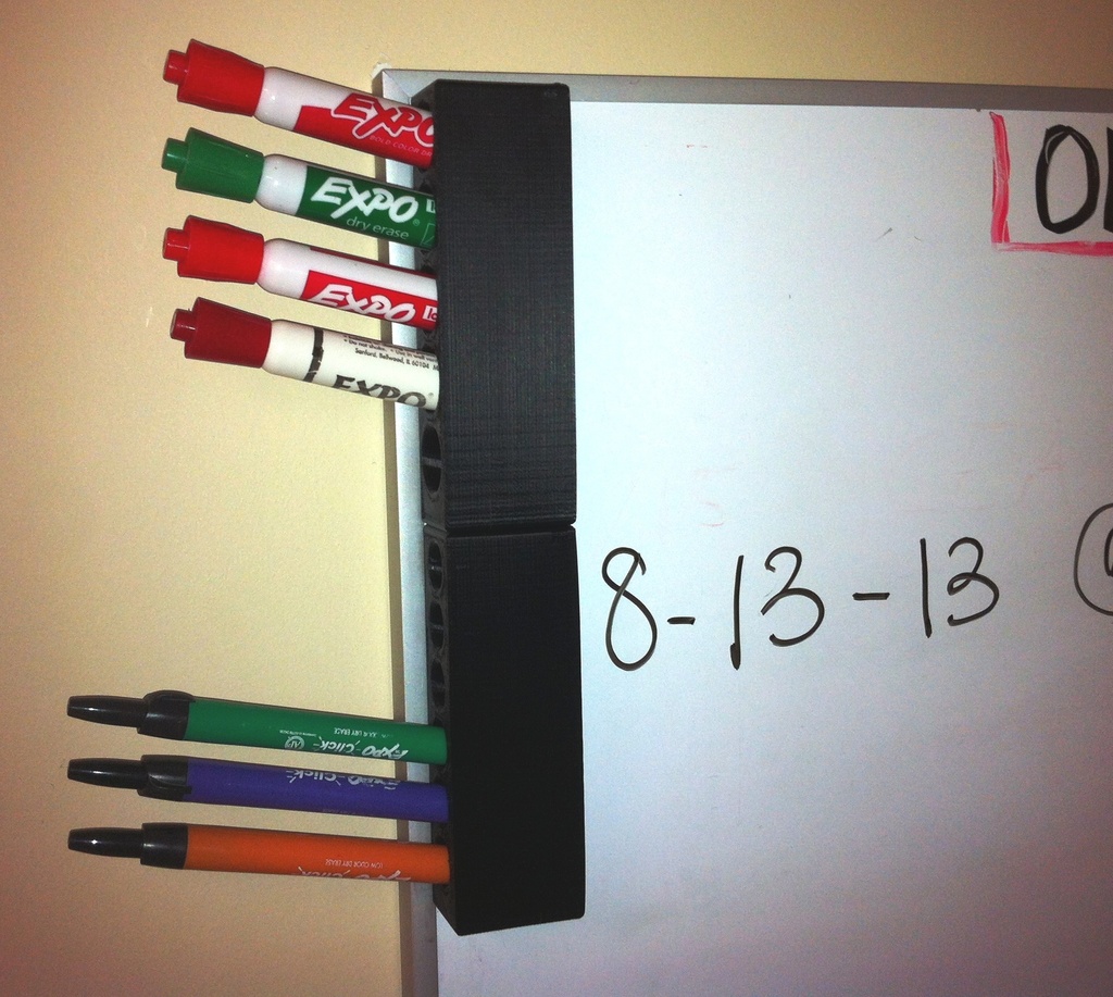 Free 3d File Magnetic Vertical Dry Erase Marker Holders・3d Printer