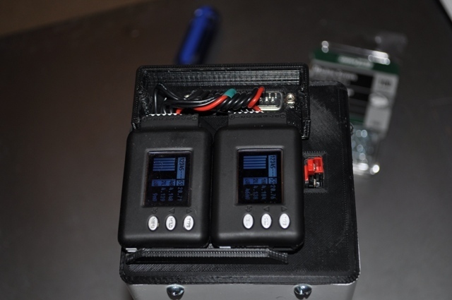 Archivo 3D gratis Soporte Cell-Log 8 para tubo de batería Lipo・Objeto ...