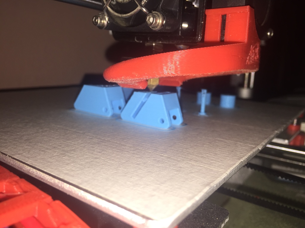 Free 3D file sharpening jig for chisels and plane blades・3D printable ...