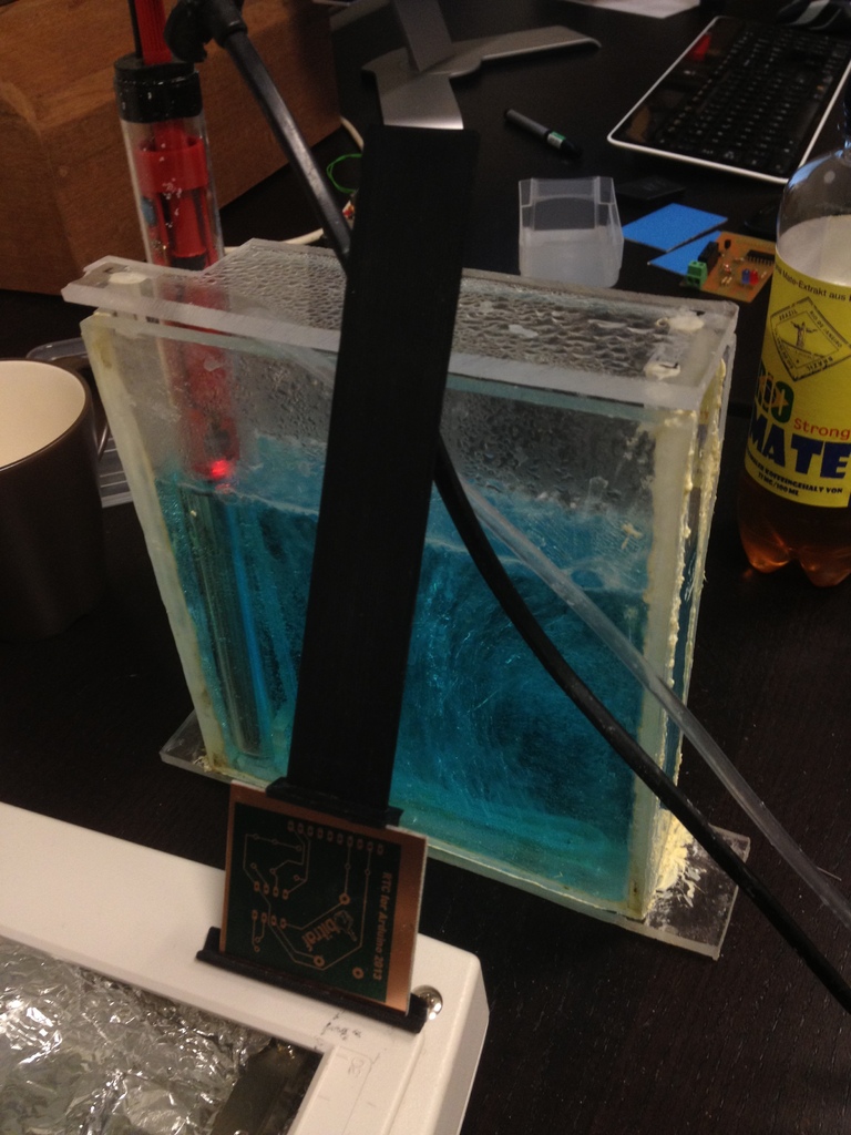 Free 3D file PCB holder for etching・Object to download and to 3D print ...