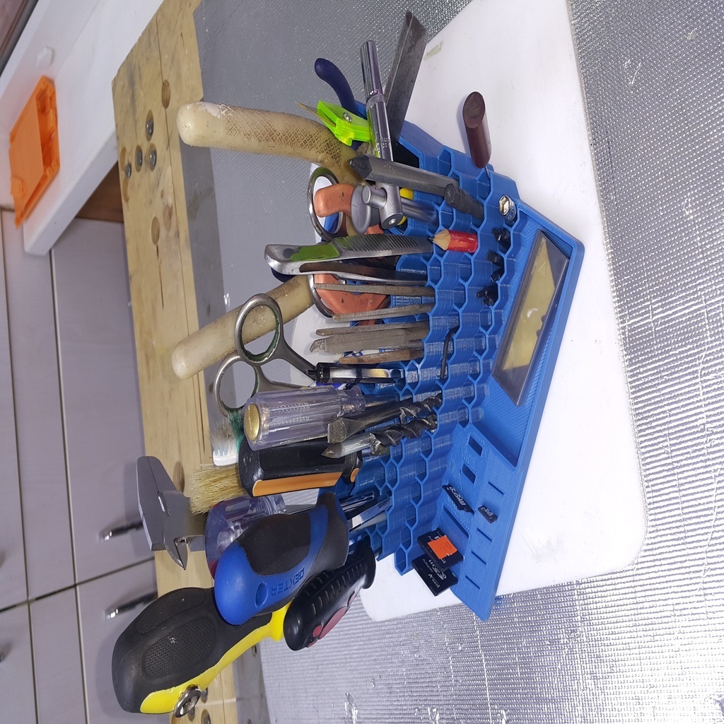Free 3D file Tool holder, ORGINIZERS・3D print model to download・Cults
