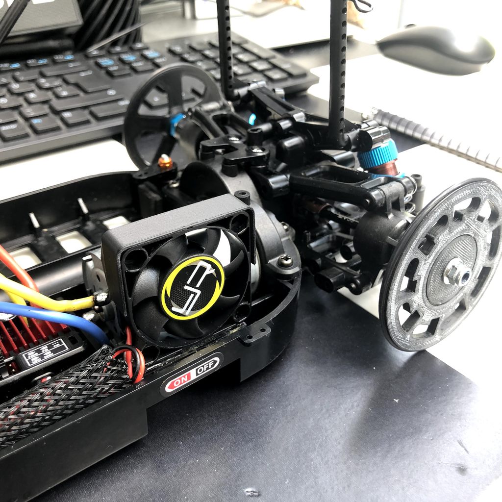 Free 3D file Light Tamiya TT-01 Fanshroud 40mm / Fan Duct・3D printer ...
