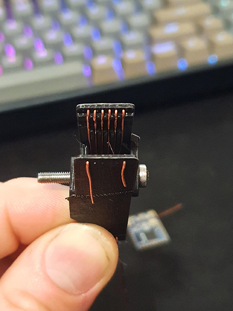 Free 3D file SOIC programming clip・3D printer design to download・Cults