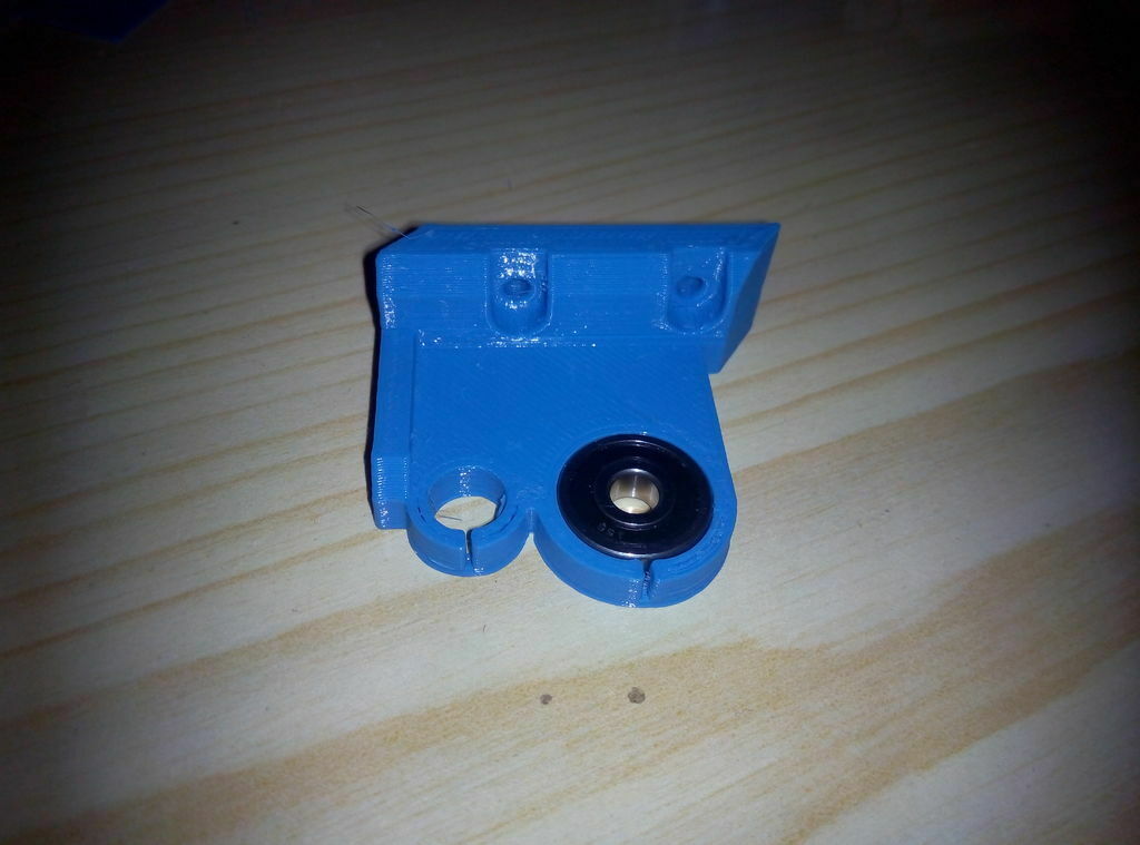 Free 3D file Hephestos top Z axis support with axial bearing 🔝・3D ...