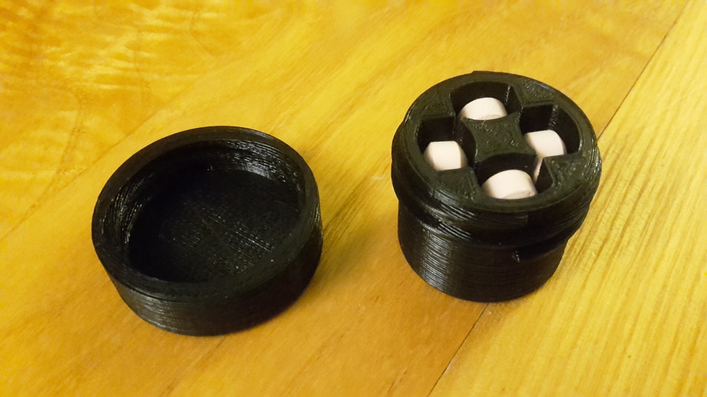 Free 3D file Travel pill box 💊・3D printer design to download・Cults