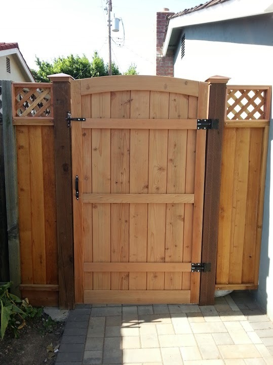 Free 3D file Fence gate - Plans for a redwood gate・3D printable model ...