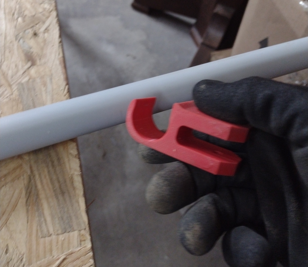 Free 3D file Conduit Clamp・3D printer model to download・Cults