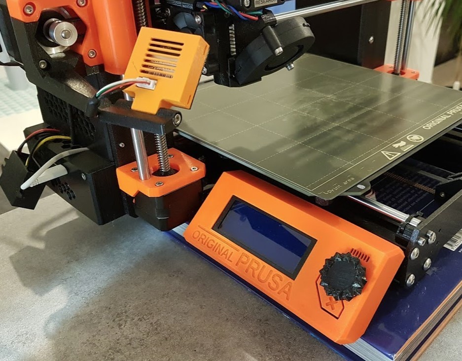 Free 3D file Prusa LCD side mount・3D printable model to download・Cults