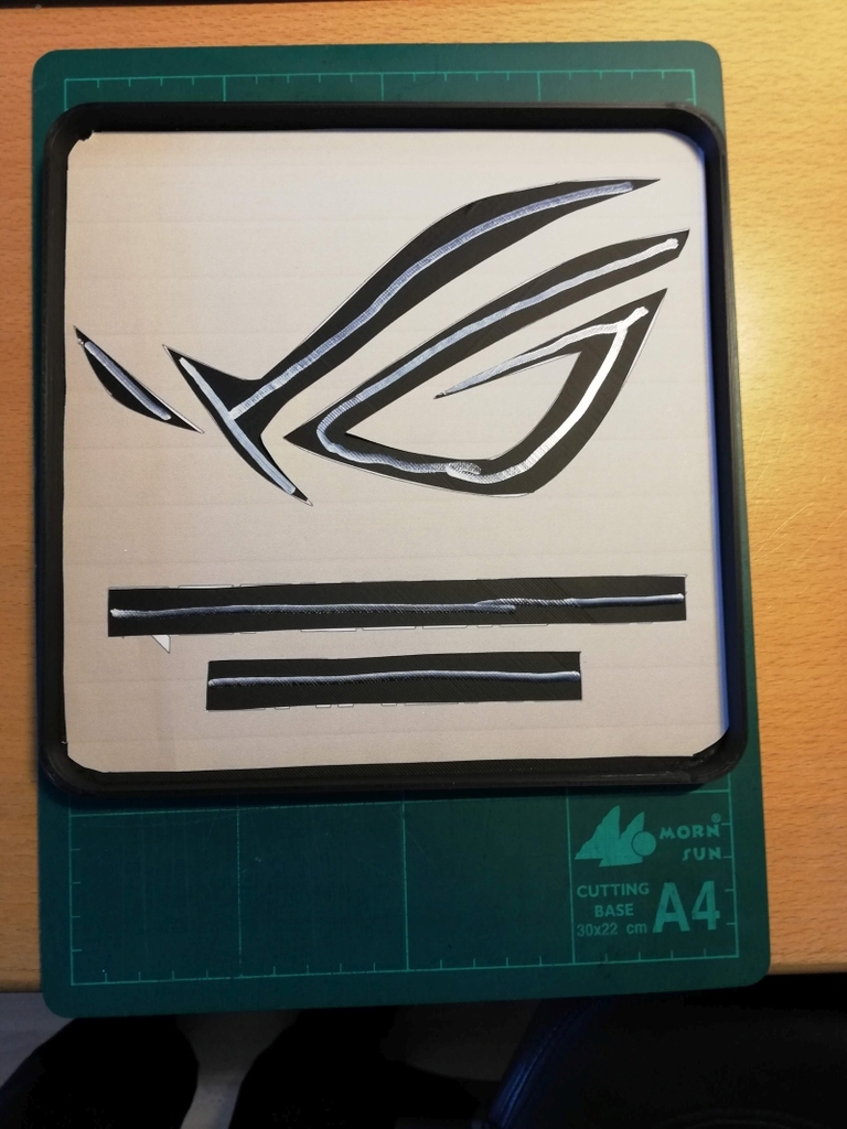Free 3D file Asus ROG Strix Logo 🚩・3D printable design to download・Cults