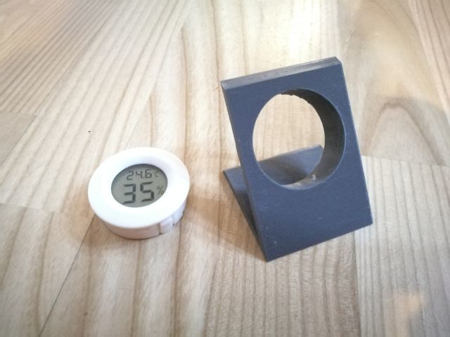 Free 3D file Thermometer hydrometer holder・3D printer design to ...