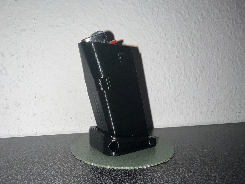 Free 3D file BIC MINI LIGHTER SLEEVE - GLOCK MAGAZINE (PARACORD)・3D ...