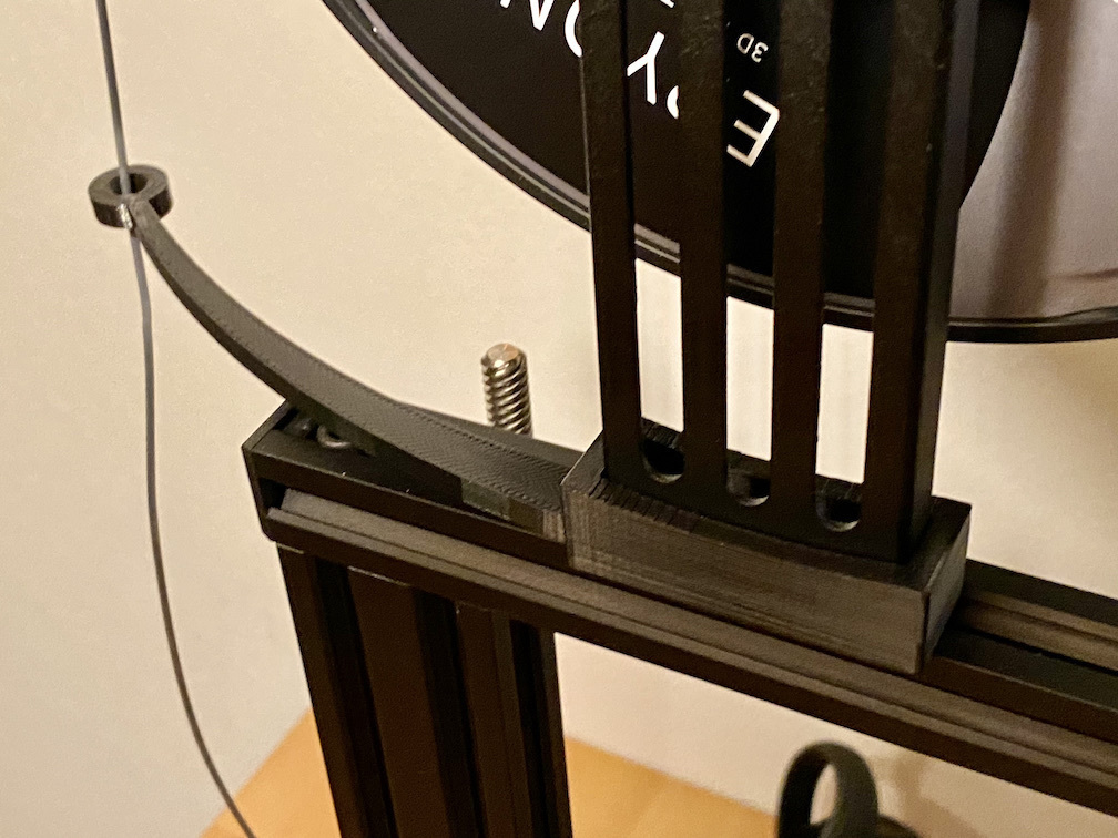 Free 3D file Ender 3 (+Pro/V2) Fitting Filament Guide・Object to ...