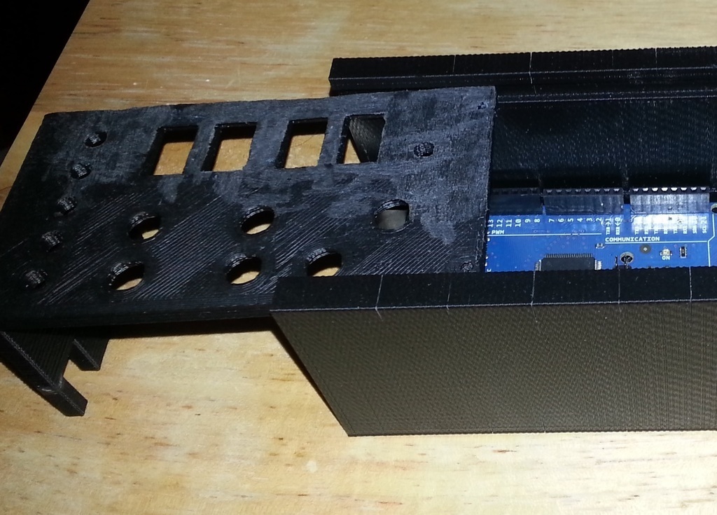 Fichier 3D gratuit Boîtiers Arduino Mega et Uno 💭・Design pour ...