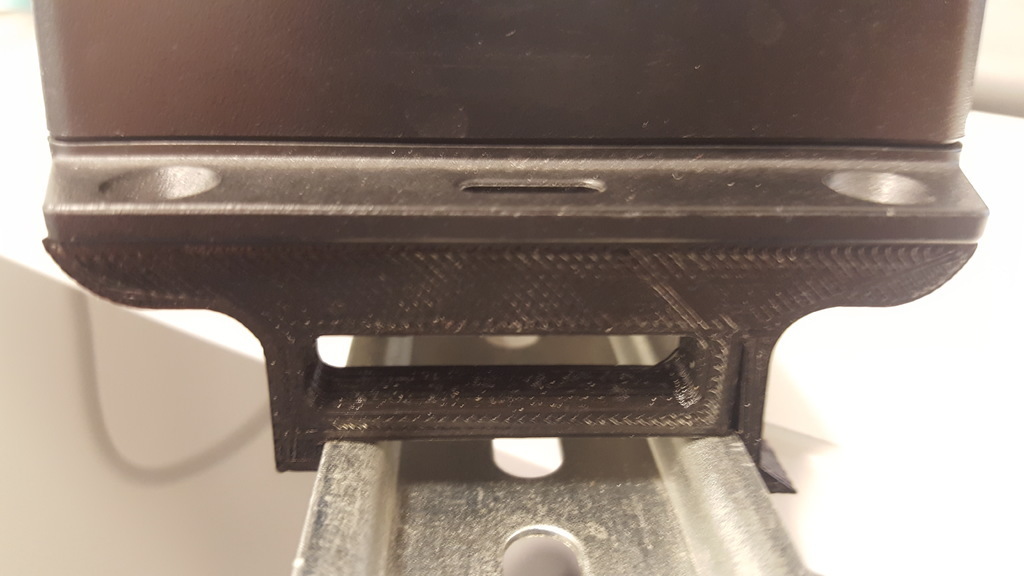 Free 3D file DIN Clip Hammond case・3D print object to download・Cults