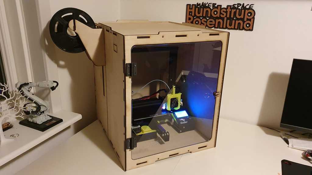 STL file Enclosure Ender 3 🧞‍♂️・3D printing model to download・Cults