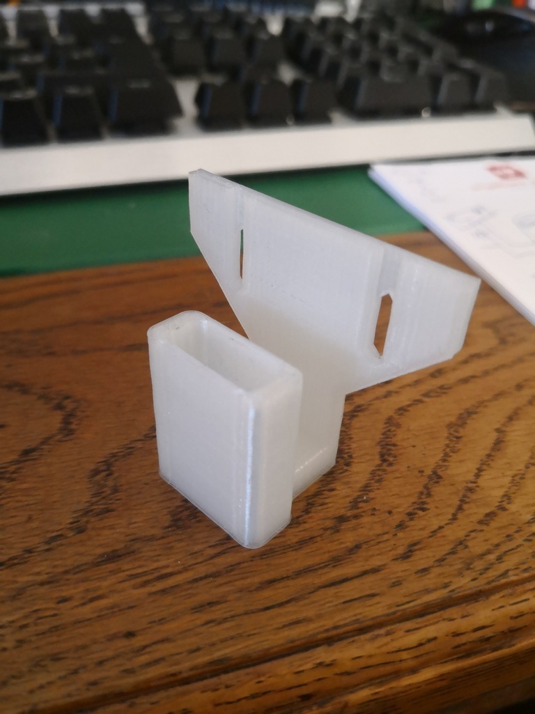 Free 3D file Epee wall holder (Degenhalter)・3D printing model to ...