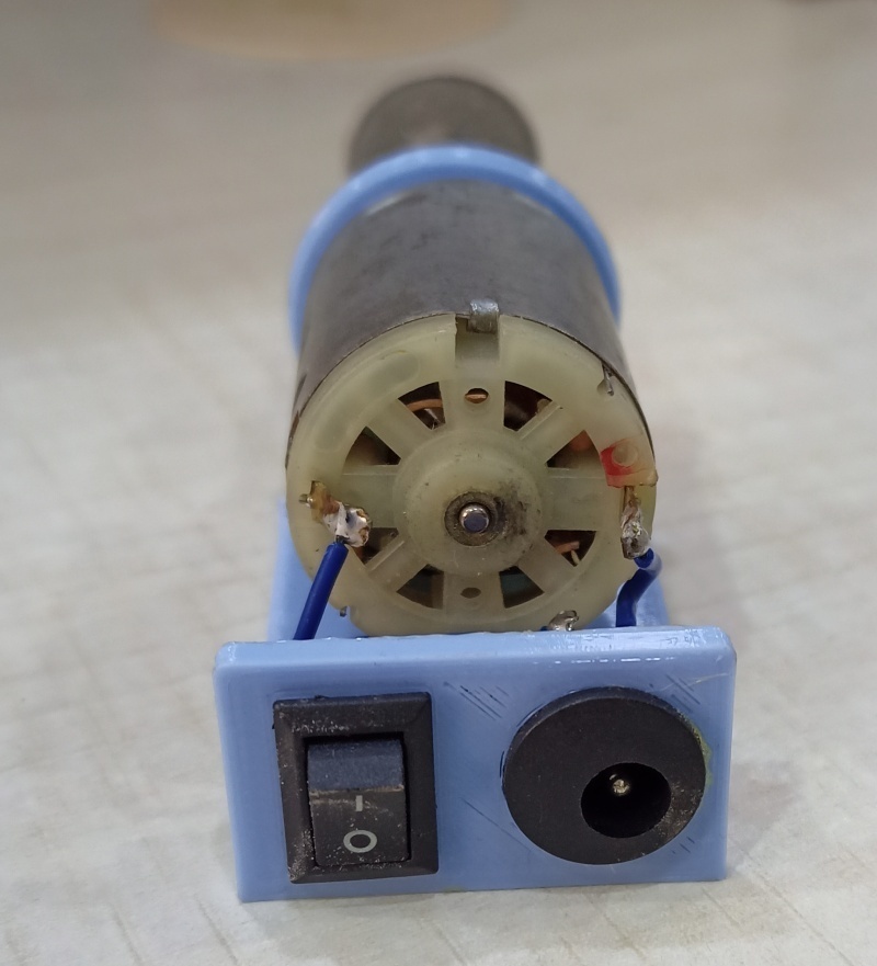 Free 3D file 28MM Dc Motor Mounting With Dc Jack and Switch・3D ...
