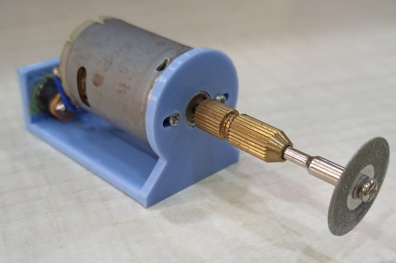 Free 3D file 28MM Dc Motor Mounting With Dc Jack and Switch・3D ...