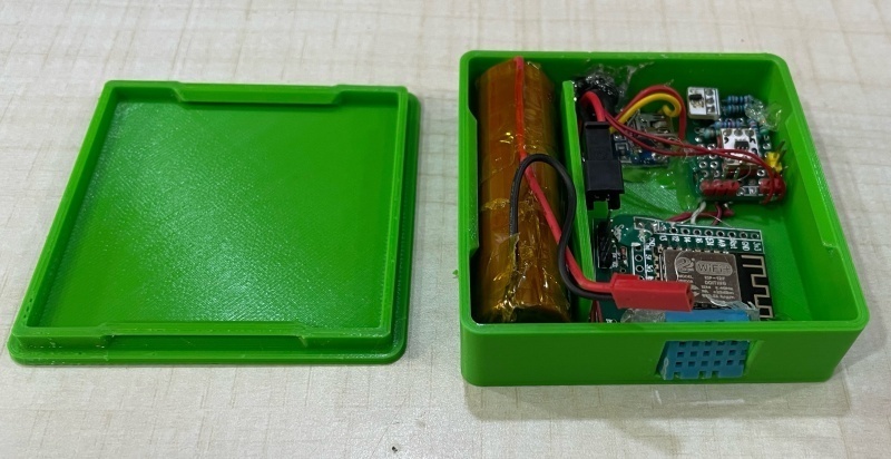 Free 3D file Temperature Sensor Project Case With 18650 Battery・3D ...